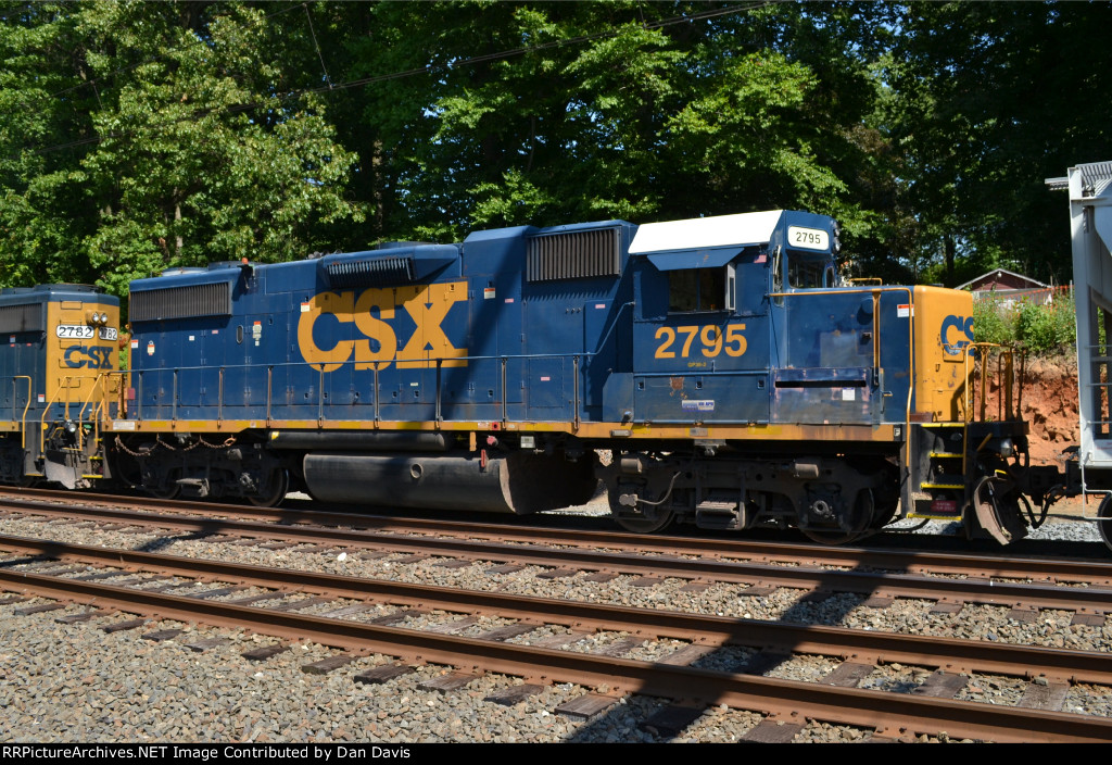 CSX GP38-2 2795 trails on C770-05